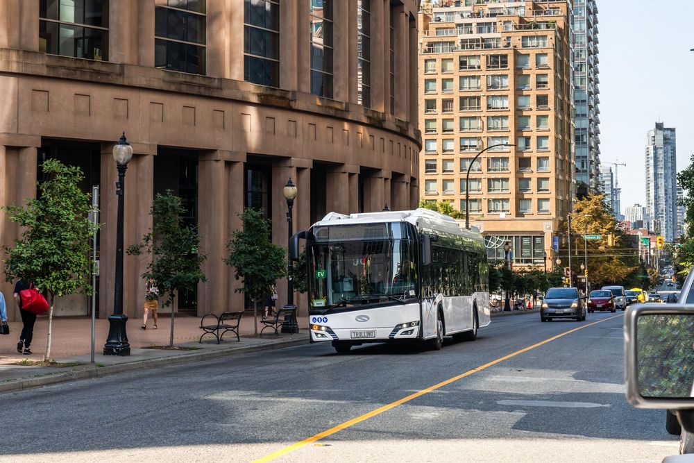 Solaris wins its first contract in Canada